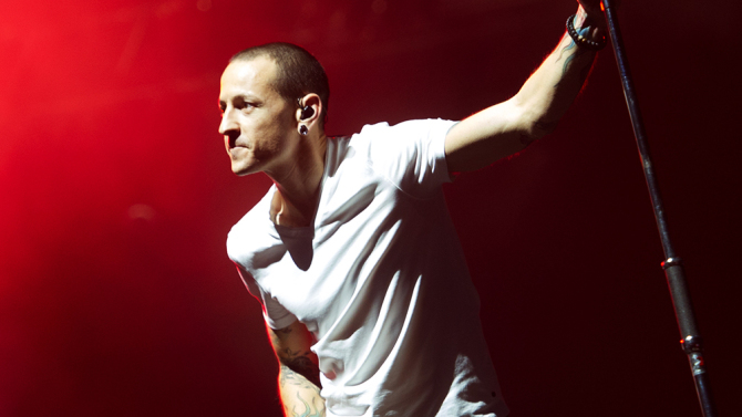 5 màn trình diễn ấn tượng nhất của Chester Bennington